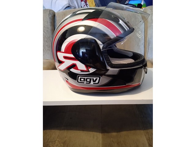 AGV GP-1 Italijanska integralna kaciga