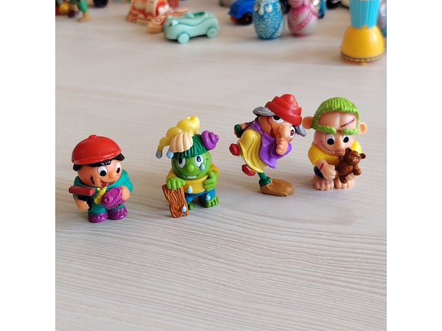 čudaci 4 kom kinder