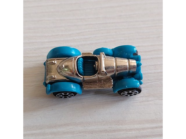 Metalni automobil kinder