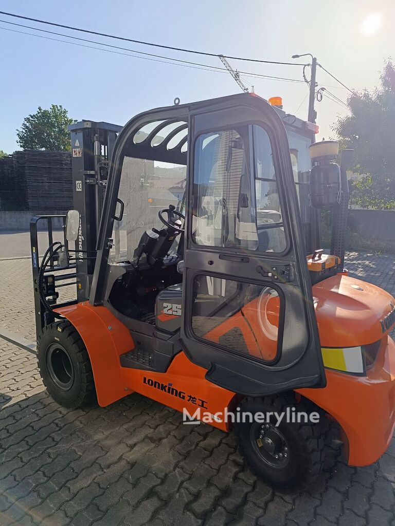 Novi Lonking mitsubishi LG25DT triplex 4.50 mt cabine total dizel viljuškar