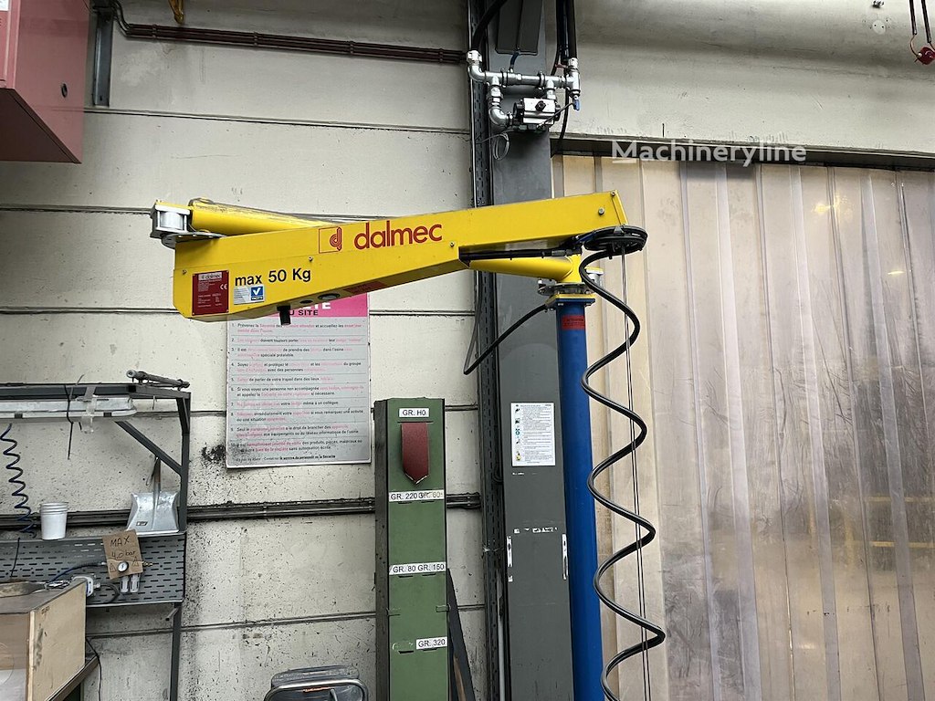 Dalmec PEC 50 kg nadzemna dizalica