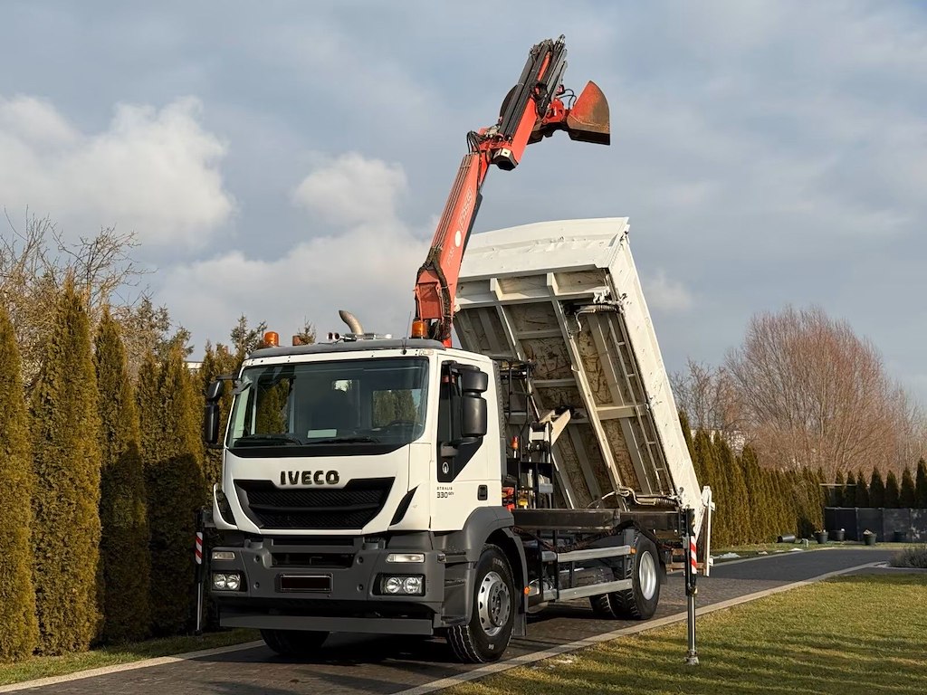 IVECO Stralis 330 - 3 way tipper + crane kiper