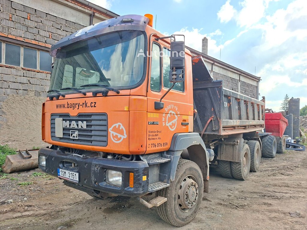Prodaje se MAN 27.414 6X6 kiper na aukciji