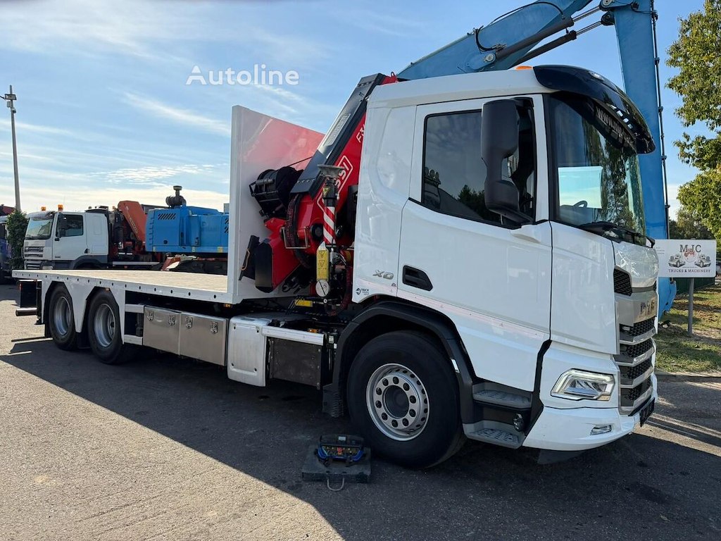 DAF XD 450 6x4 PRITSCHE + (24m) KRAN FASSI F345 8x + WINCH - 35.000k kamion s ravnom platformom