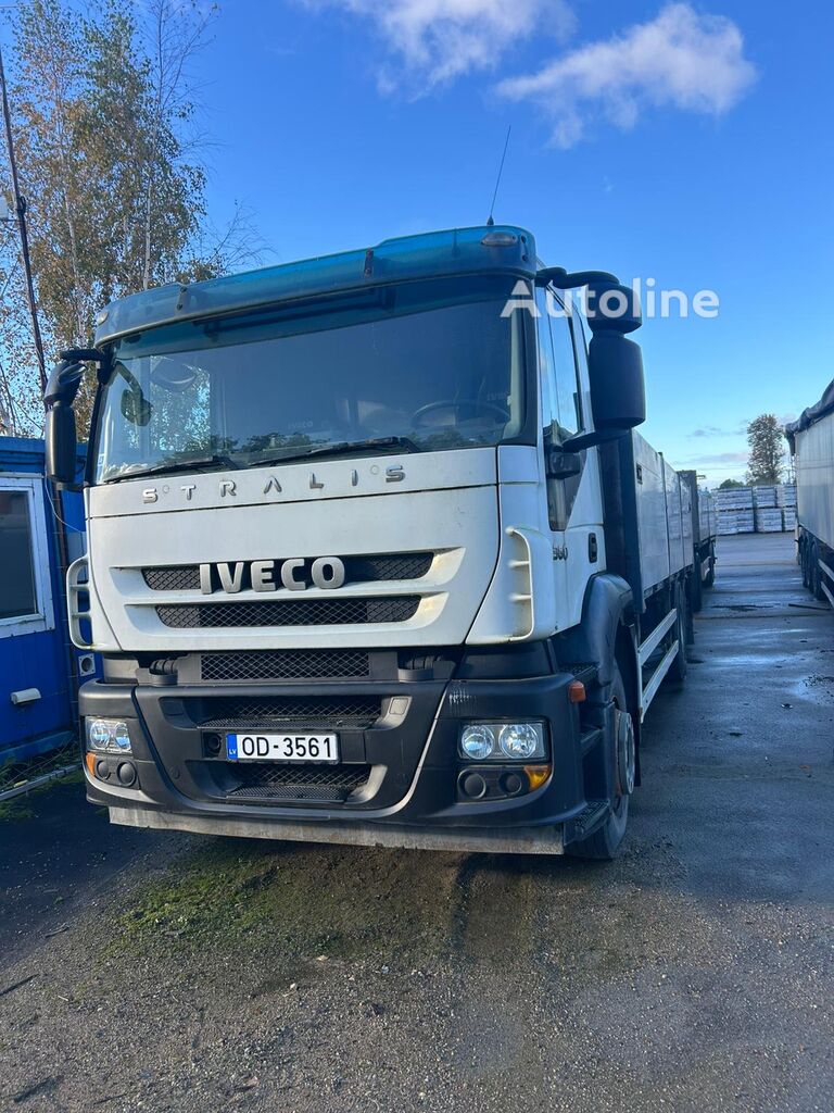 IVECO Ad260 kamion s ravnom platformom + prikolica sa ravnom platformom