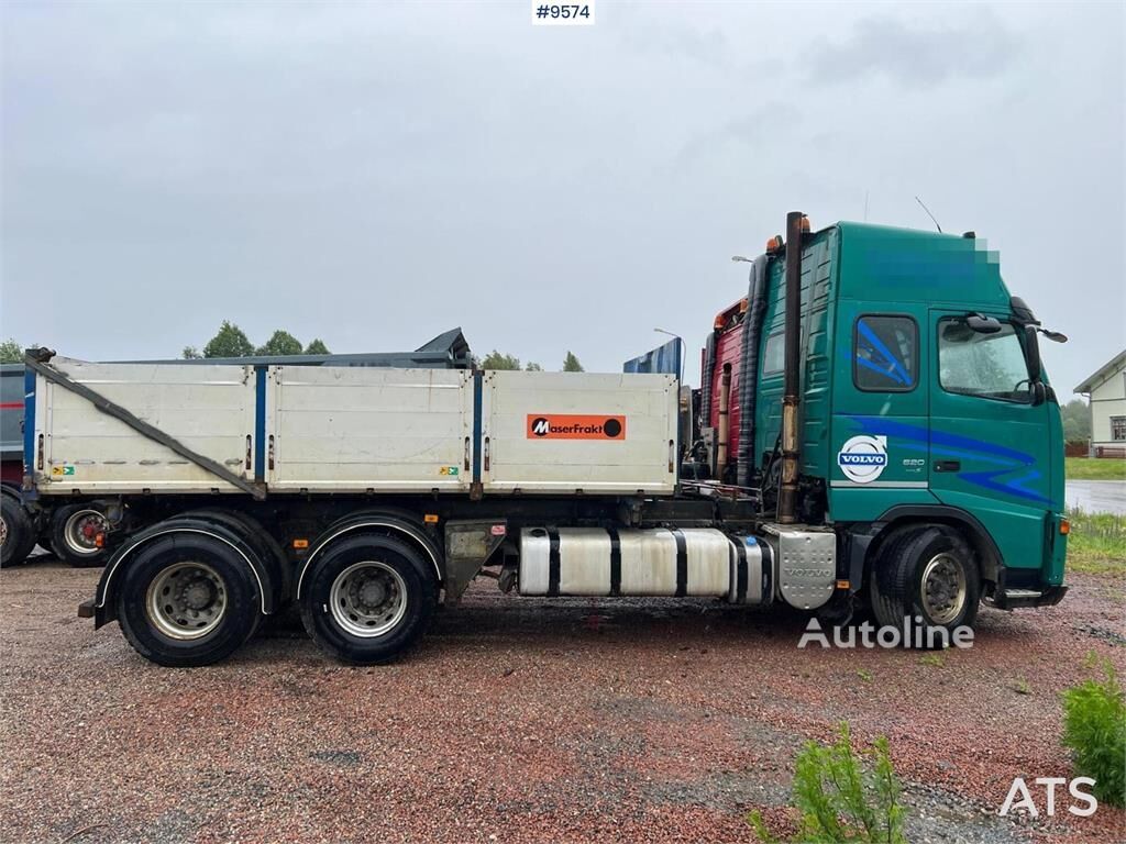 Volvo FH 520 6X4 Quick lock with flatbed kamion s ravnom platformom