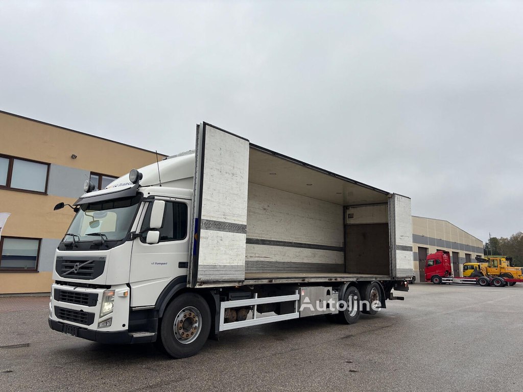 Volvo FM-410 6x2 + Heating BOX kamion furgon
