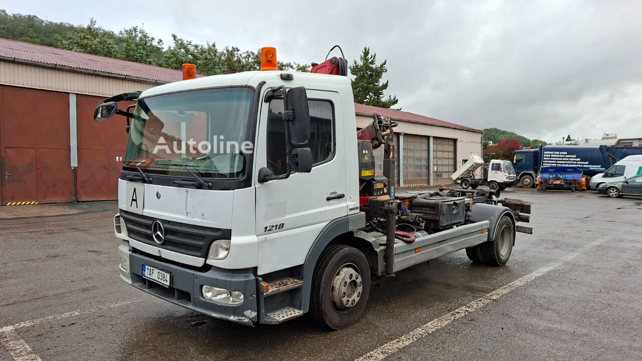 Prodaje se Mercedes-Benz ATEGO 1218 + HR rol kiper sa kukom na aukciji