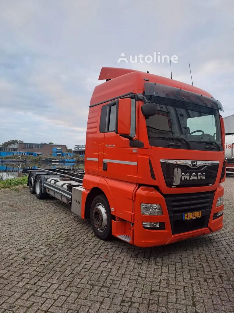 MAN TGX 24.420 BDF Retarder standairco vozilo za prevoz kontejnera