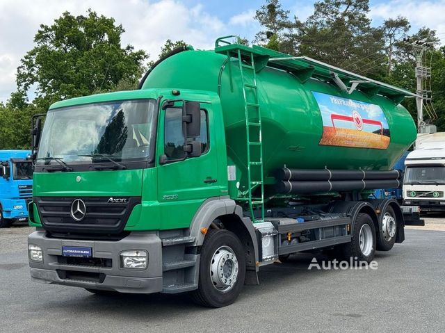 Mercedes-Benz Axor 2533 autocisterna za mleko