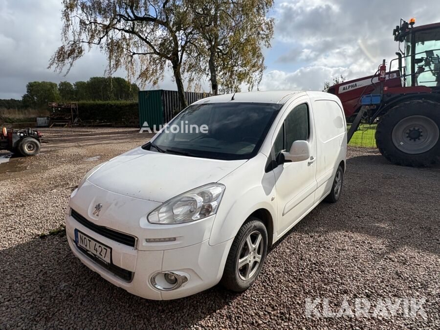 Prodaje se Peugeot Partner laki furgon na aukciji