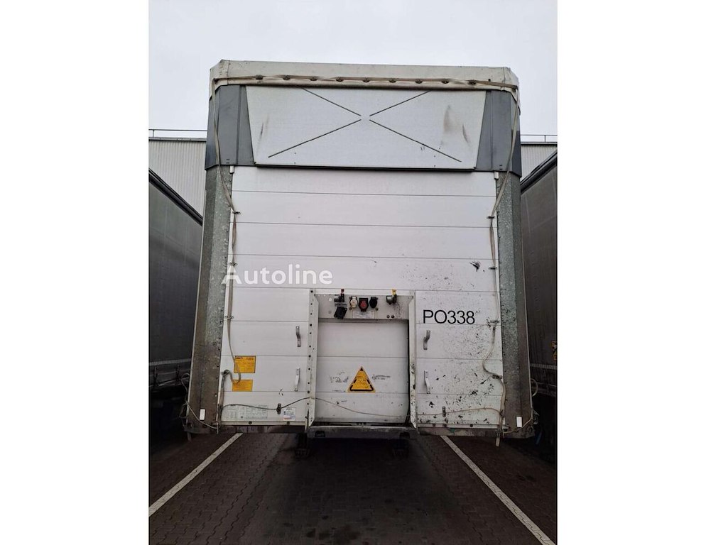 Prodaje se Schmitz Cargobull SCS 24 poluprikolicu sa kliznom ceradom na aukciji