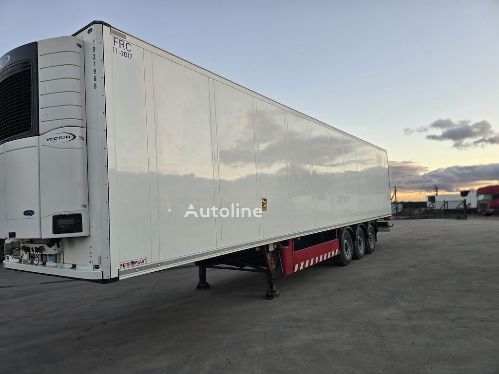 Schmitz Cargobull SKO24 poluprikolica hladnjača
