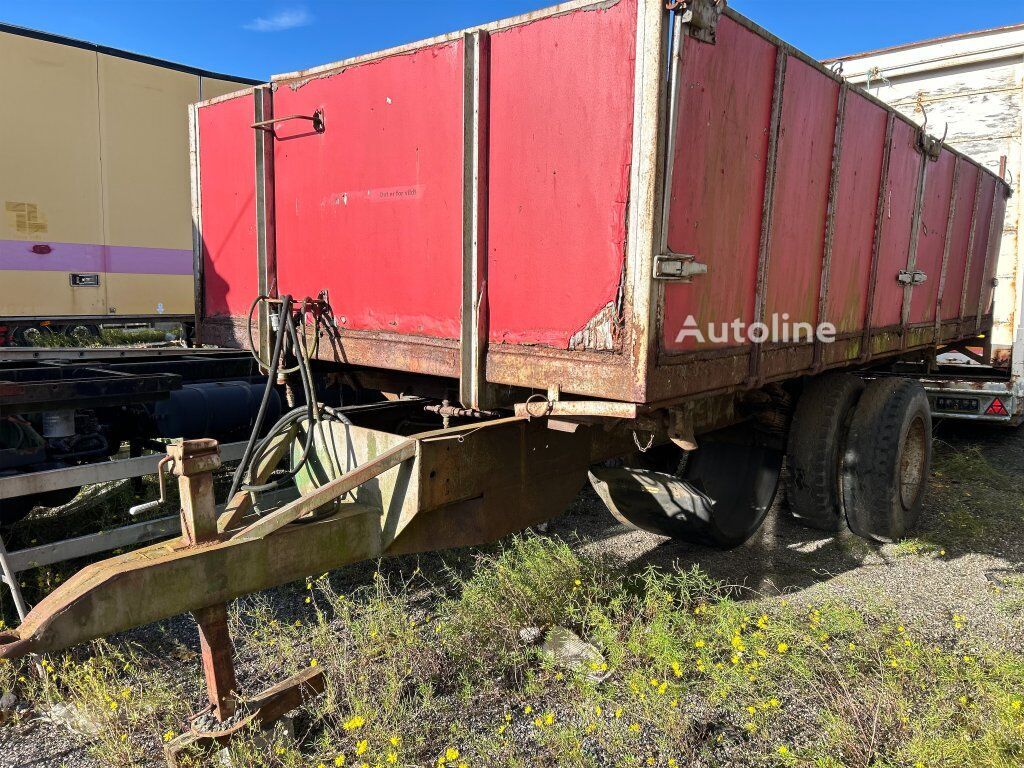 Prodaje se okänt tippvagn prikolicu kiper na aukciji