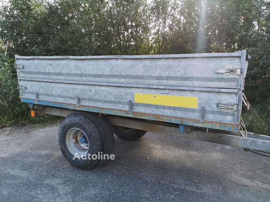 Prodaje se K-Vagnen 4000 prikolicu kiper na aukciji