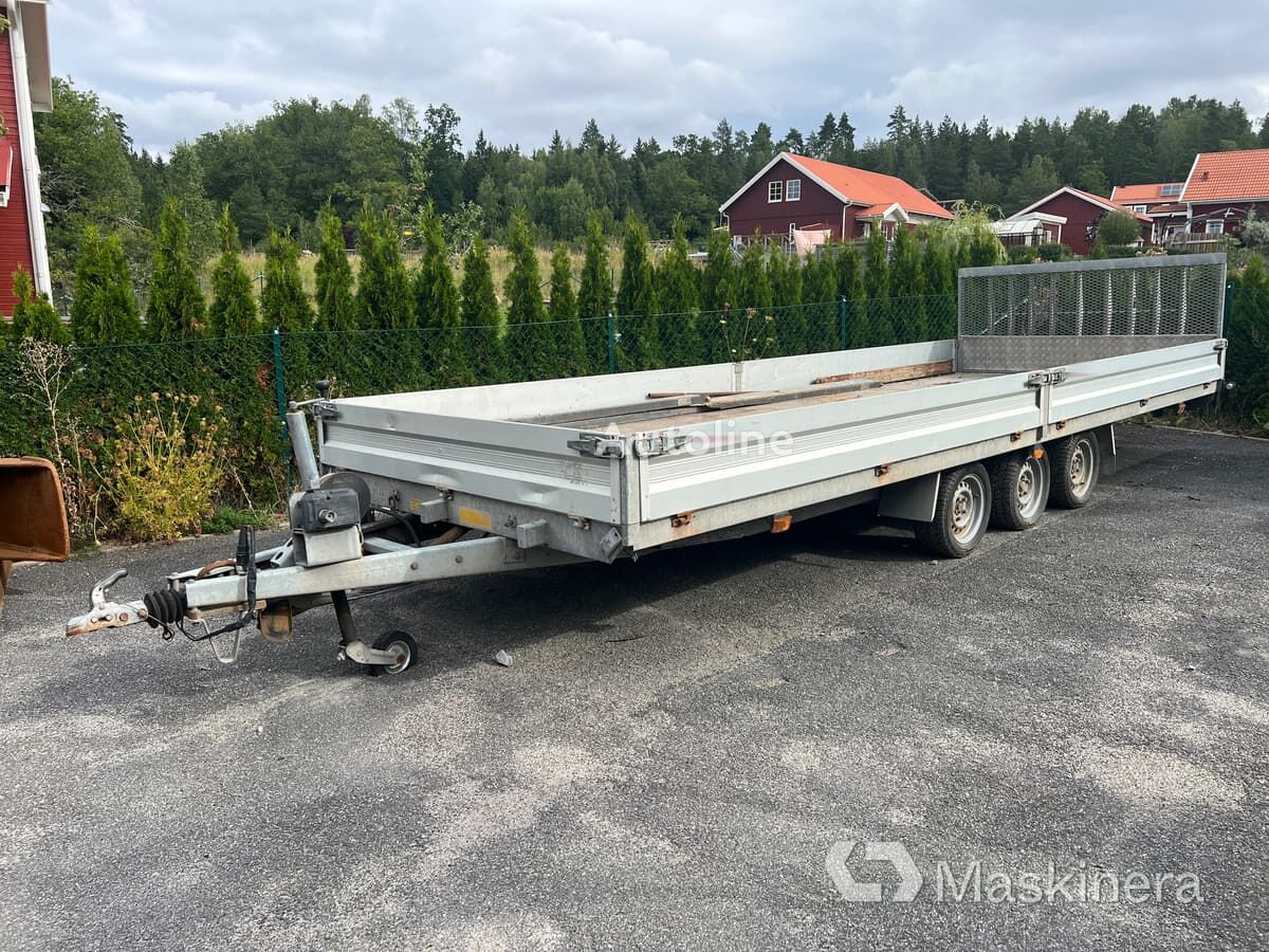 Prodaje se De Forenede Trailerfabri 3500 U6 prikolicu sa ravnom platformom na aukciji