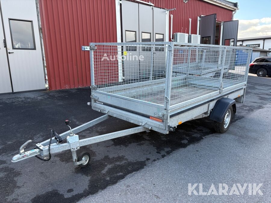 Prodaje se Fogelsta ssläp Fogelsta prikolicu sa ravnom platformom na aukciji