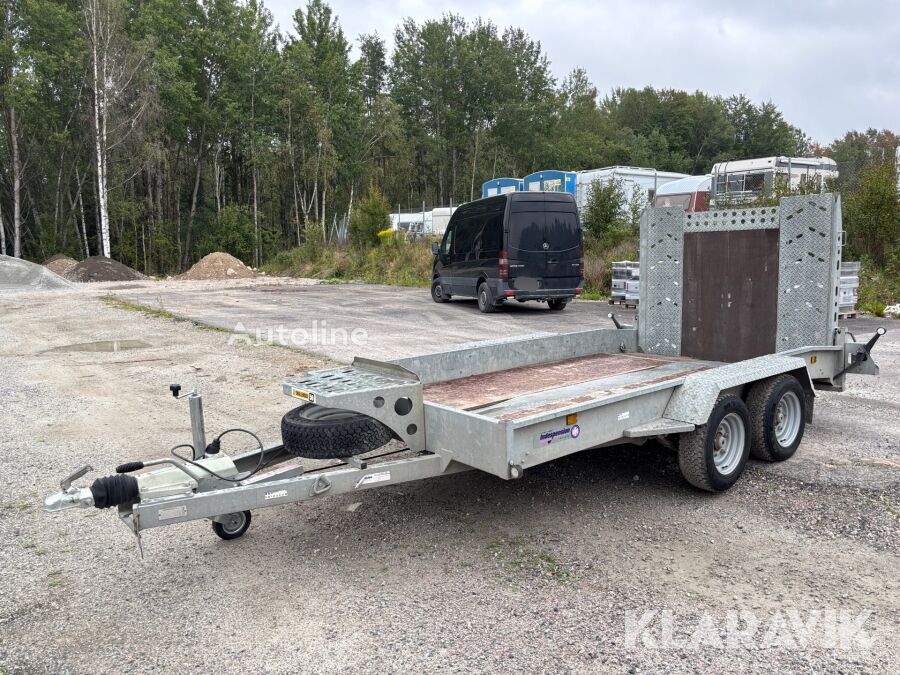 Prodaje se Indespension Maskintrailer Indespension prikolicu za građevinske strojeve na aukciji