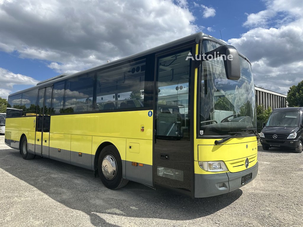 Mercedes-Benz Integro / O 550 prigradski autobus