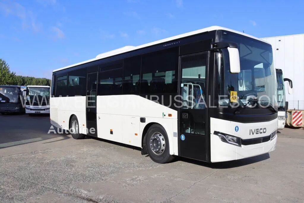 Novi IVECO Crossway 10.8m NF Pop line / NEW / 47 + 1 + 1 prigradski autobus