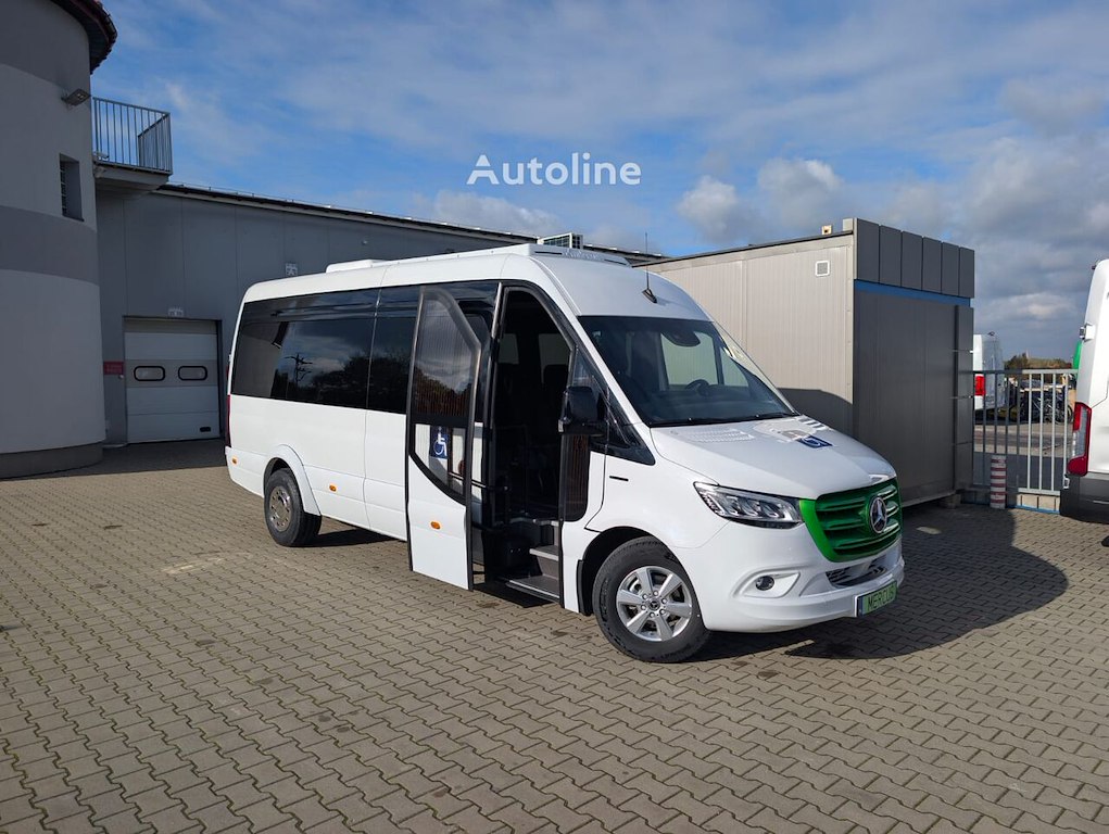 Novi Mercedes-Benz eSprinter putnički minibus