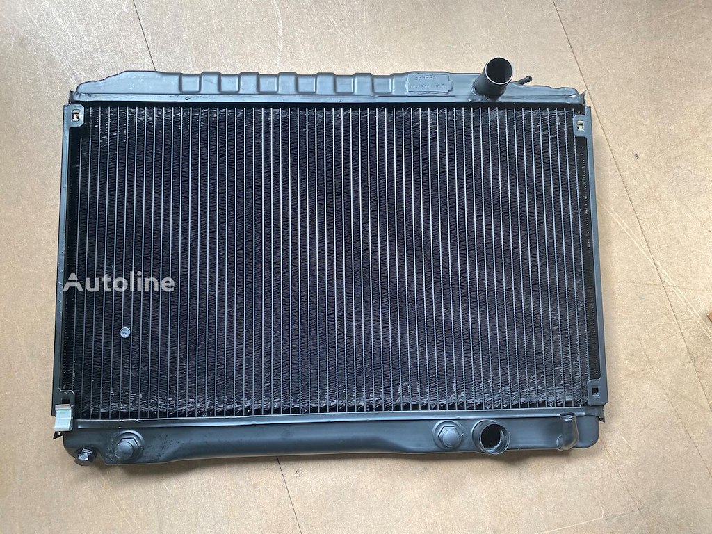 Mercedes-Benz A1075011701 radijator za hlađenje motora za Mercedes-Benz automobila