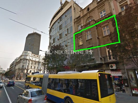 Retko u ponudi odlican stan za poslovni prostor u strogom centru Beograda