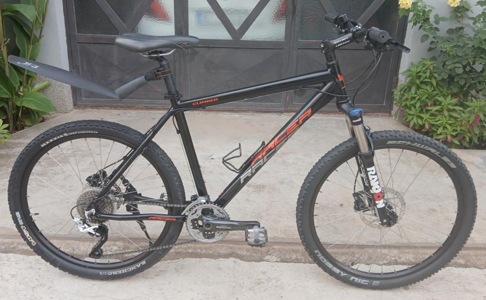Racer-DeoreXT 3x10, Suntour Air