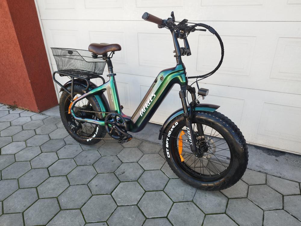 FAFREES 500Wh 45 KM na Sat