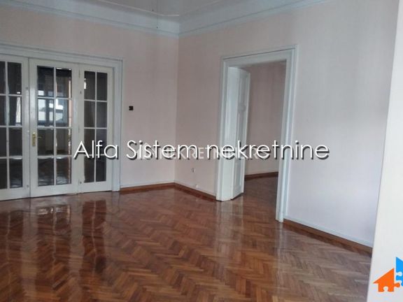 Vračar, Slavija, 4.0 stan, 115m2, 1200 EUR, ID 41738