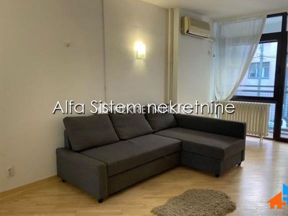 Vračar, Neimar, 4.0 stan, 110m2, 1350 EUR, ID 39324