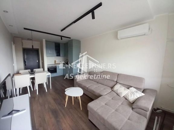 Stari grad, Obilićev venac, 2.0 stan, 40m2, 950 EUR