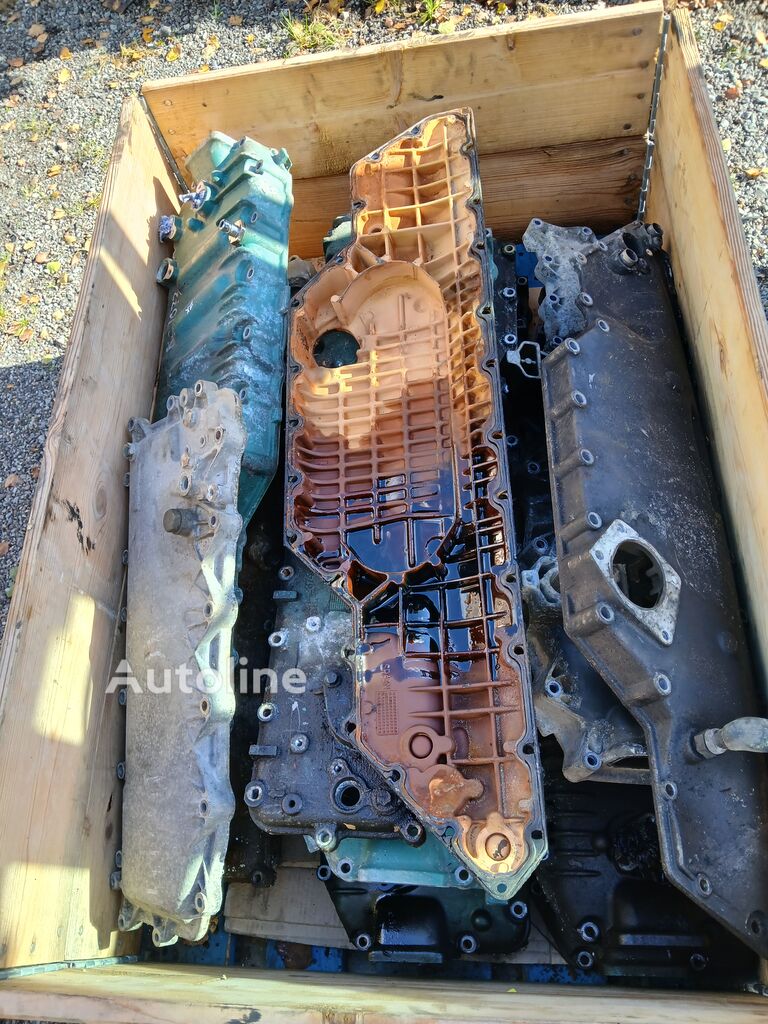 Volvo FH12.FH13.FH4 21100903.8148235.20952964.21423744 hladnjak ulja za Volvo tegljača
