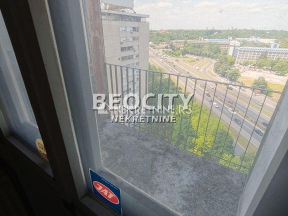Novi Beograd, Blok 33, Bulevar Arsenija Čarnojevića, 4.0, 105m2, 245000EUR