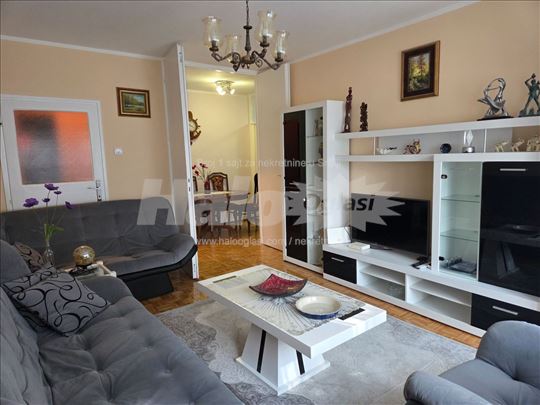 Izdajem stan, 48m², Voždovac, Beograd, Kraljevačka