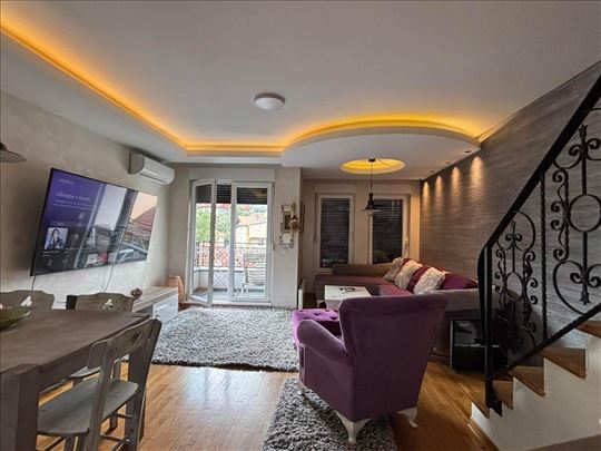 Lux stan, duplex Karaburma