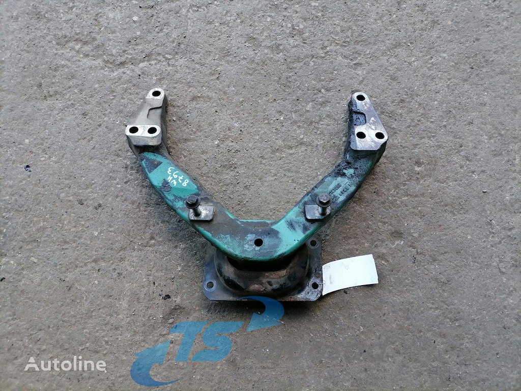 Volvo Engine bracket 20747056 držač motora za Volvo FH-440 tegljača