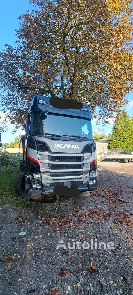 Scania R450 tegljač nakon udesa