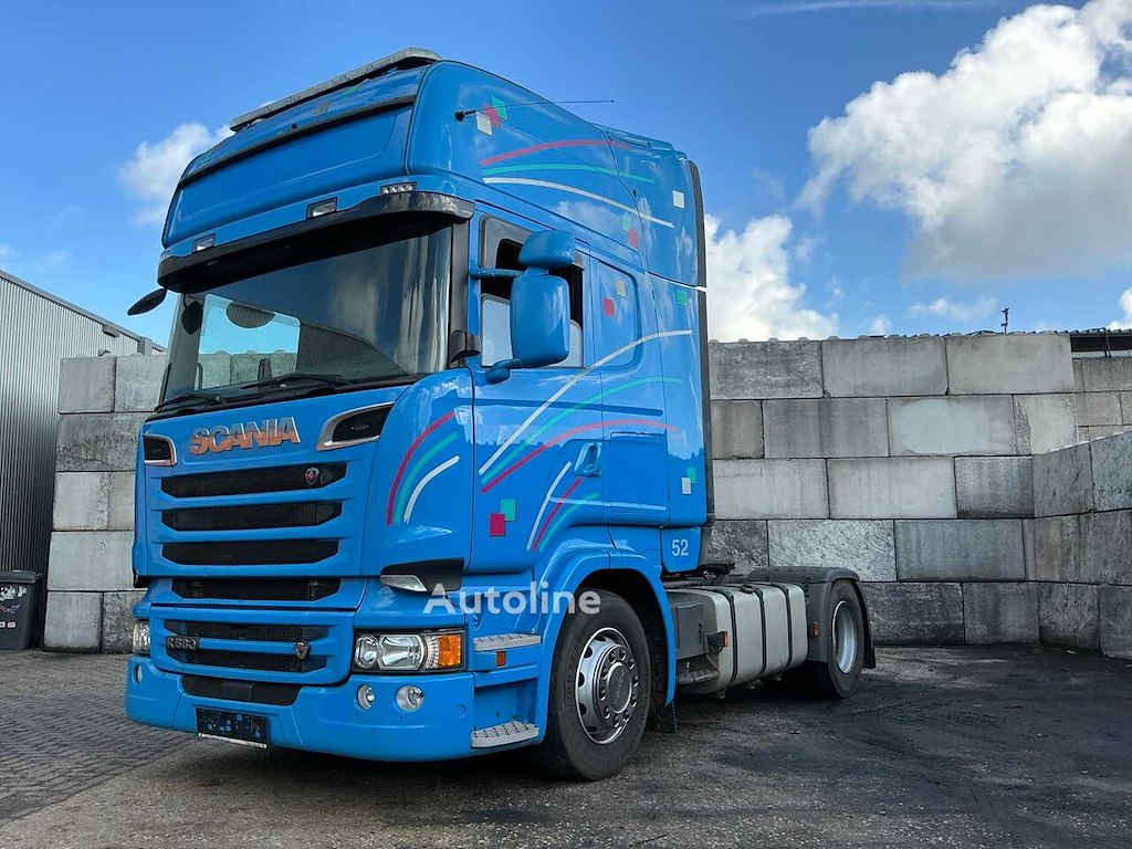 Prodaje se Scania R580 V8 tegljač na aukciji