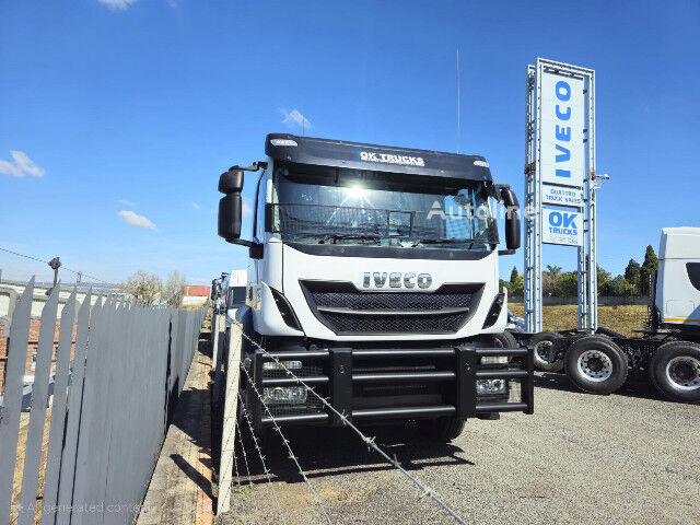 IVECO AT700S43TZ STEEL tegljač