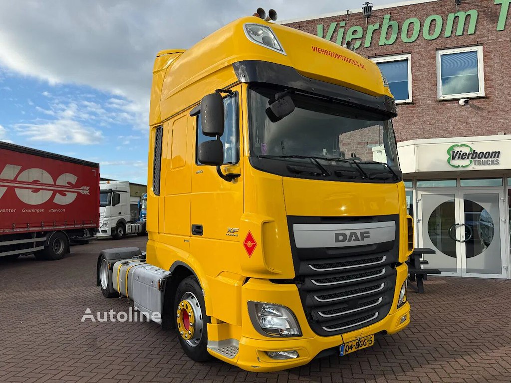 DAF XF 460 XF460 4X2 SSC / lowdeck / Holland Truck tegljač