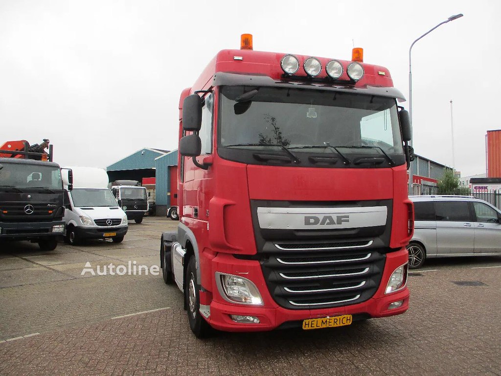 DAF XF 460 XF 460 EURO 6 SPACECAB 808.115 KM HOLLAND TRUCK WHIT KIEP tegljač