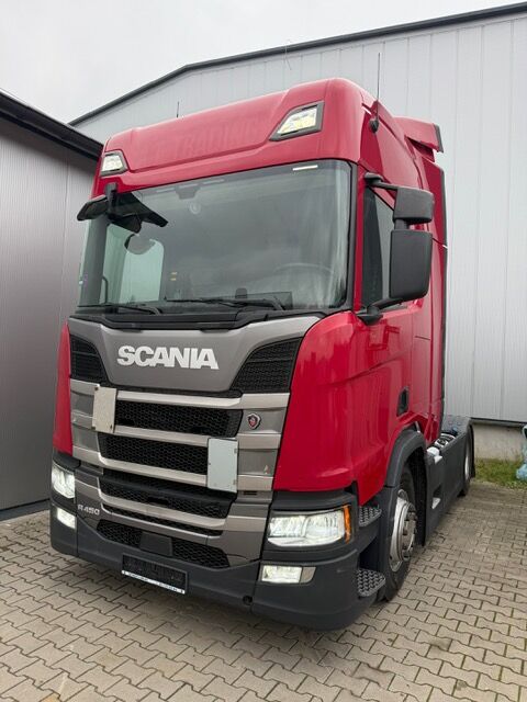 Scania R450 tegljač