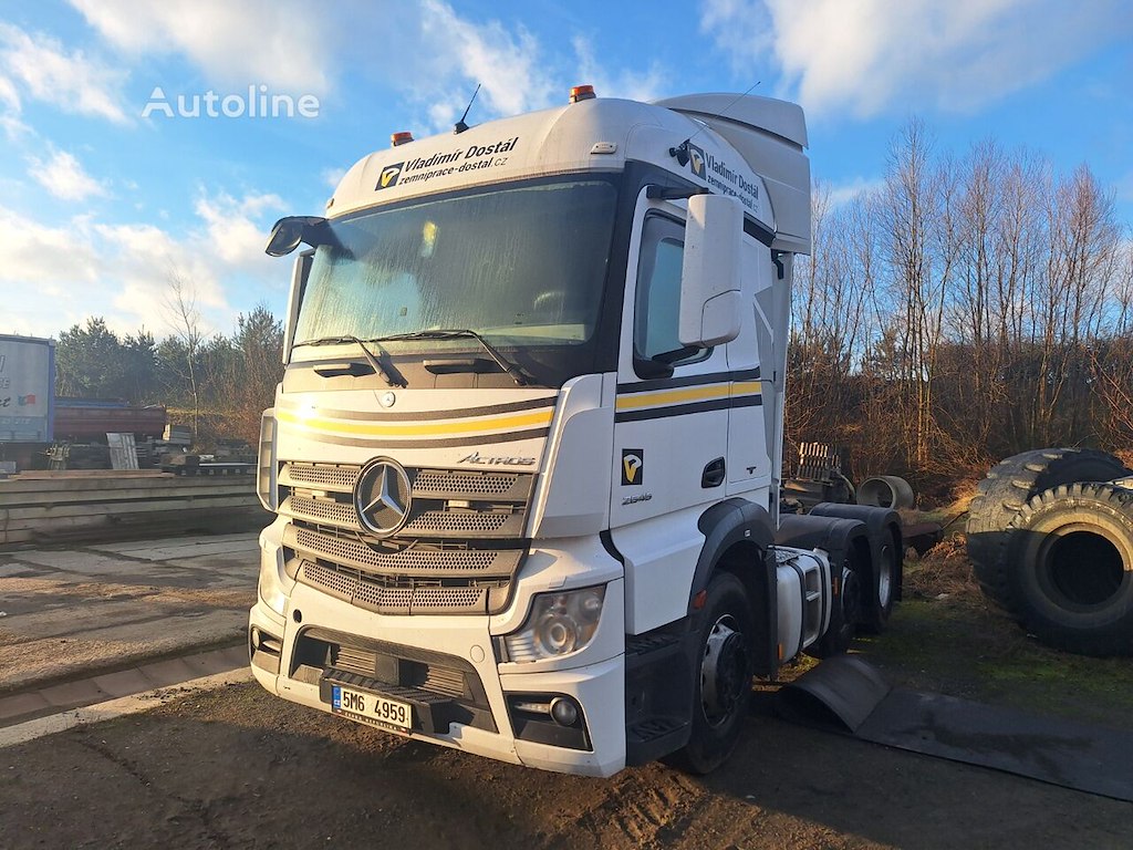 Prodaje se MB ACTROS 2545 LS 6X2 tegljač na aukciji