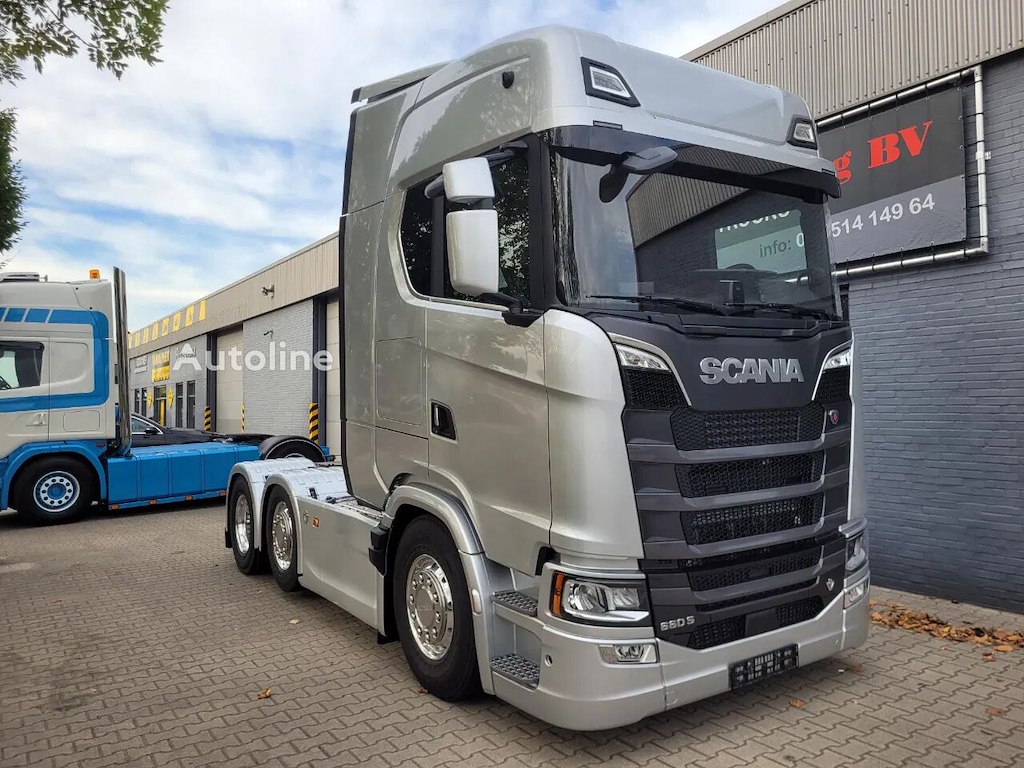 Novi Scania 660S V8 NGS ^6X2/4 twinsteer full air retarder pto leather acc p tegljač