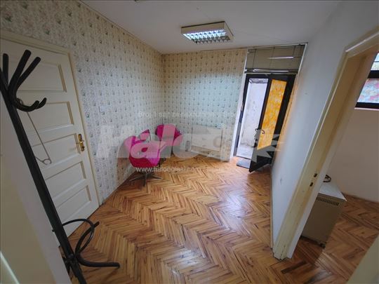 LOKAL na odličnoj lokaciji