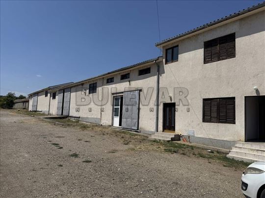 Poslovni prostor - hala,magacin,trgovina, 713 m2,