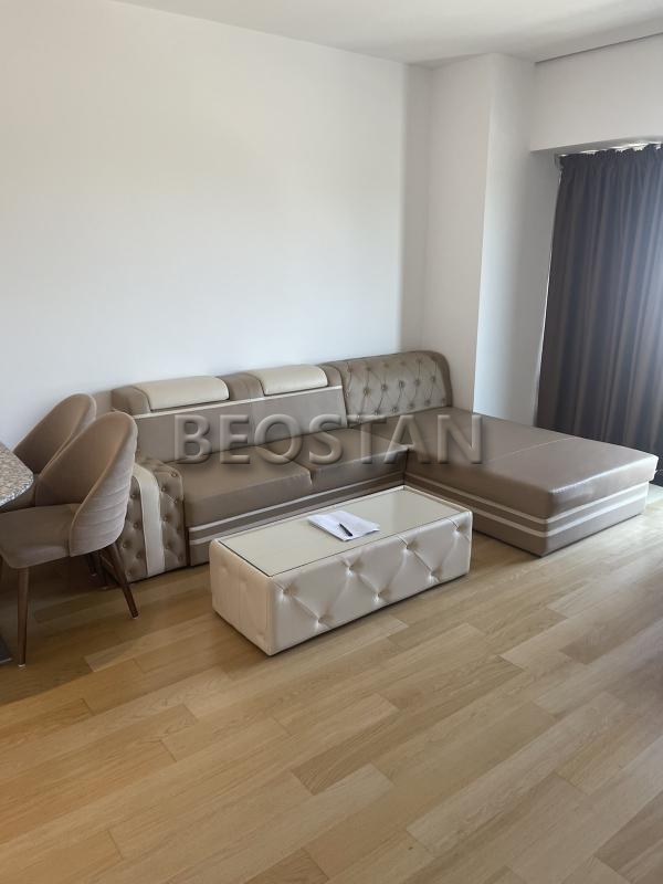 Novi Beograd - West 65 kula tower #64783 1.200 €