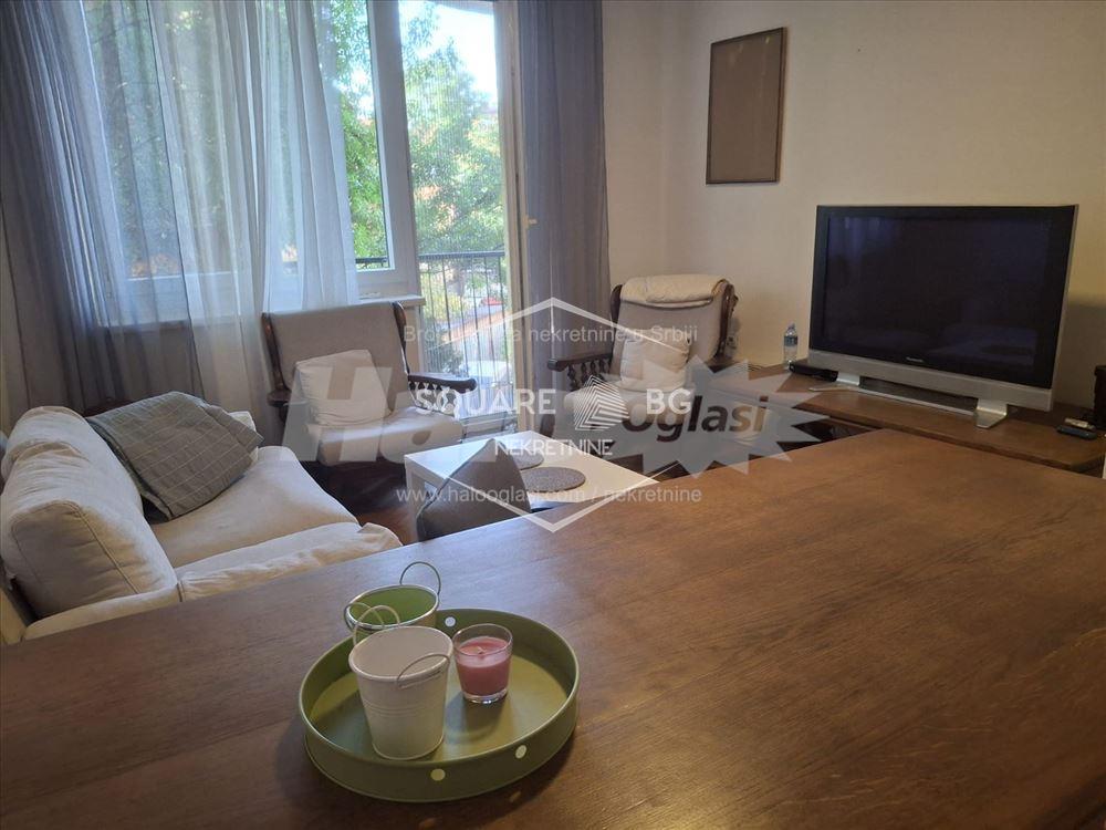 Gradski park, 3.0 namešten,male režije ID#4515 650 €