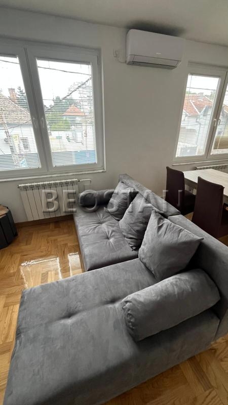Zemun - Zemunske kapije #64755 850 €